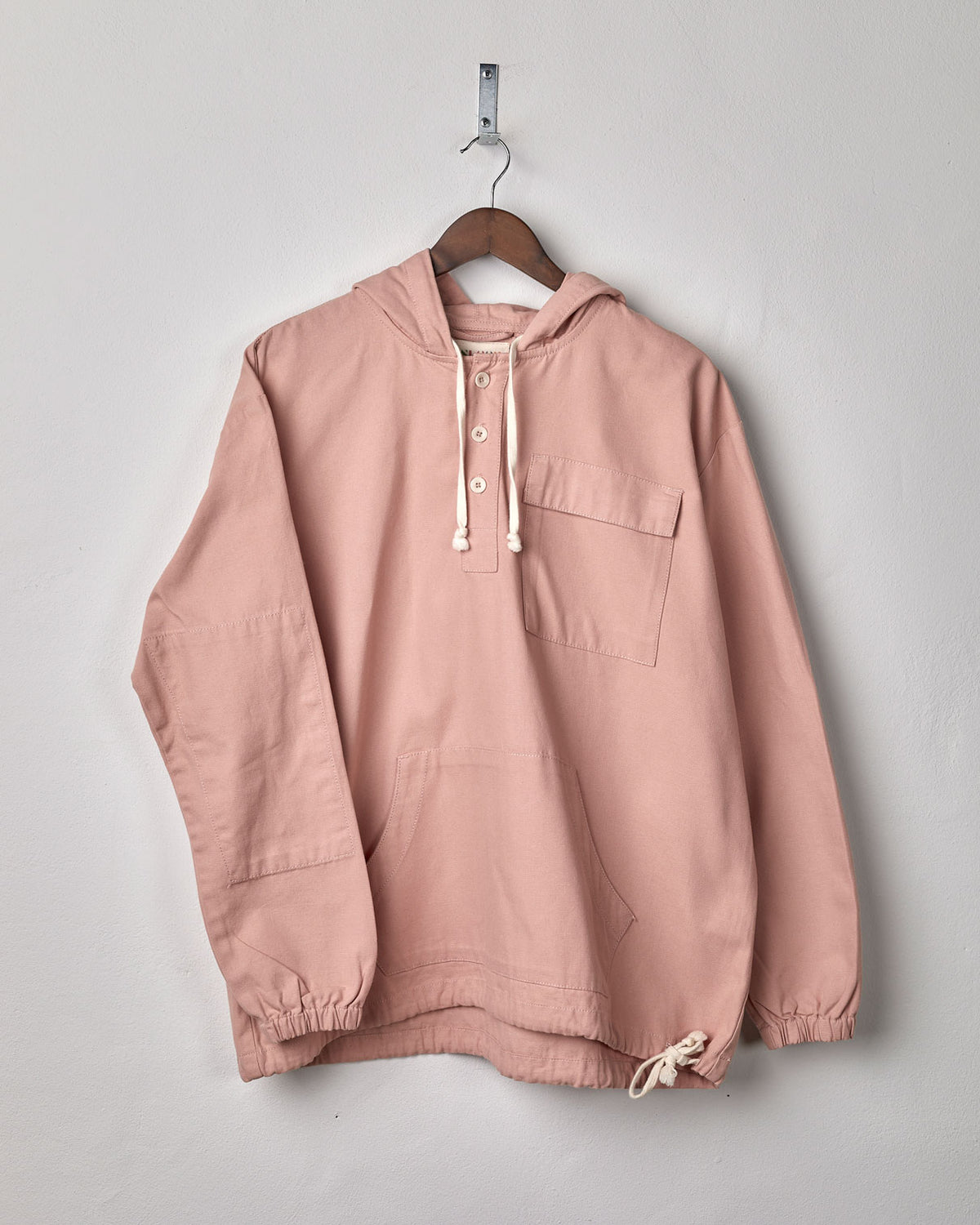 Uskees smocks | timeless organic hooded smocks